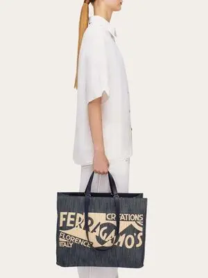 FERRAGAMO Logo Detailed Tote Bag - Black