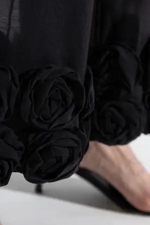 Oseree Floral Appliqué Wide-leg Trousers