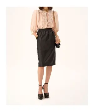 Chloé Leather Knee-length Pencil Skirt With Gold Logo Detail