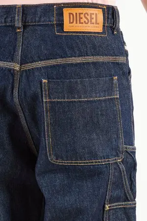 DIESEL® Logo Patch Straight-leg Jeans