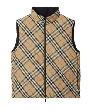 Burberry Checked Zipped Reversible Padded Gilet - Sand-colored