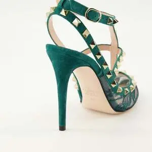 Valentino Garavani Rockstud Lace Court Pumps