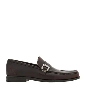 FERRAGAMO Gancini Detail Loafers - Black