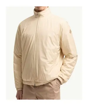 Moncler Berre Short Down Jacket - Nude