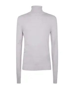 MD75 Roll-neck T-shirt