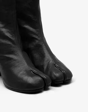 MAISON MARGIELA Tabi Toe Block Heeled Ankle Boots - Black