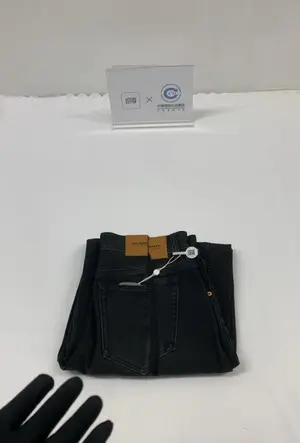 Vetements Wide-leg Jeans With Belt Loops
