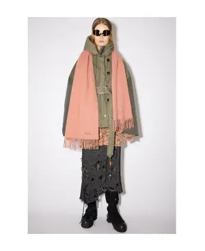 Acne Studios Logo Patch Fringed-edge Scarf - Pink
