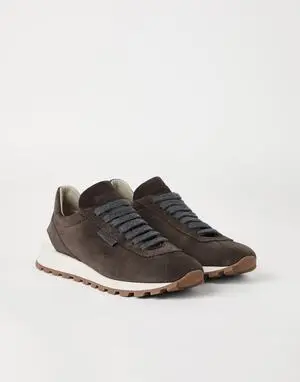 Brunello Cucinelli Round-toe Lace-up Sneakers - Black