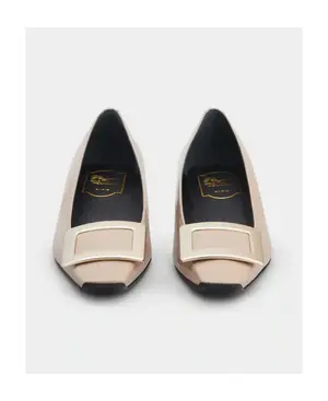 ROGER VIVIER Belle Buckled Ballerina Flats - Beige