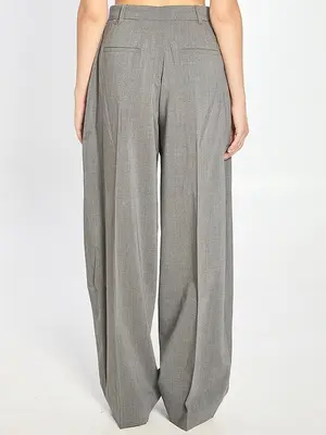 Jacquemus Pleated Wide-leg Trousers