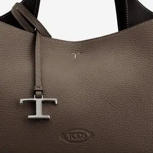 TOD'S Logo Embossed Tote Bag - Brown