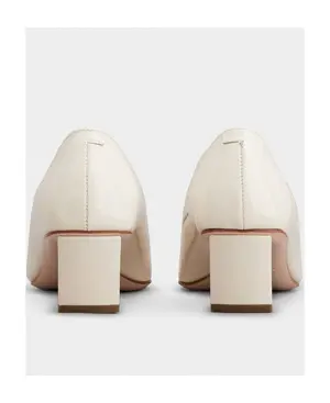 ROGER VIVIER Belle Vivier Buckle Pumps - Cream