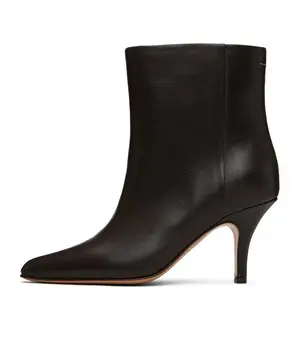 MAISON MARGIELA Pointed-toe Leather Ankle Boots - Brown