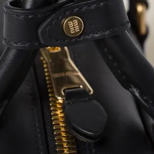 Miu Miu Arcadie Leather Bag With Top Handle And Adjustable Shoulder Strap - Black