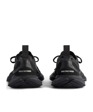 Balenciaga Circuit Low-top Sneakers - Black