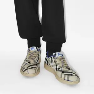 Burberry Checked Lace-up Sneakers - Check Lichen