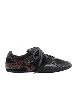 Miu Miu Lace-up Low-top Sneakers - Black