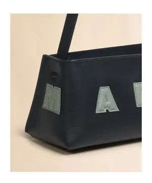 Marni Logo Detailed Shoulder Bag - Black