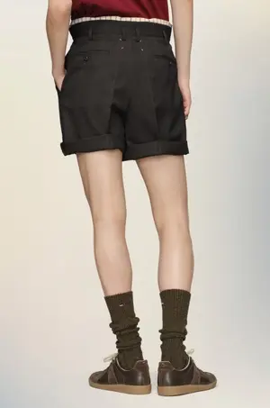 MAISON MARGIELA Pleated Tailored Shorts - Black