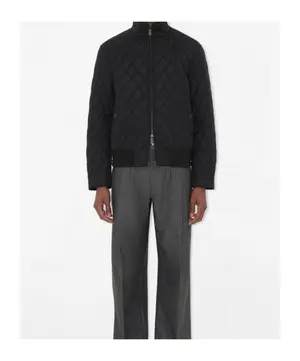 Burberry Quilted Zip-up Jacket - Black