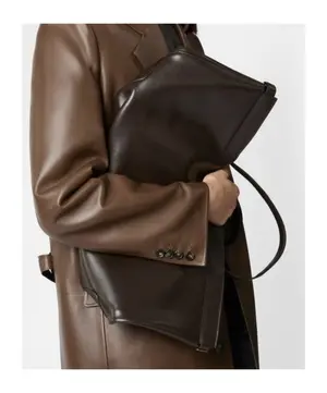 TOD'S Medium Tote Bag With Logo Detail