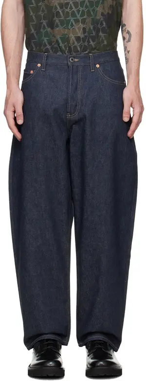 Valentino Garavani Logo Patch Cropped Jeans