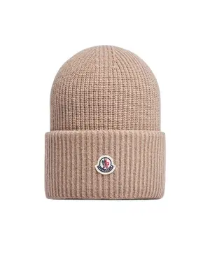 Moncler Moncler Logo Patch Knitted Beanie Light Pink