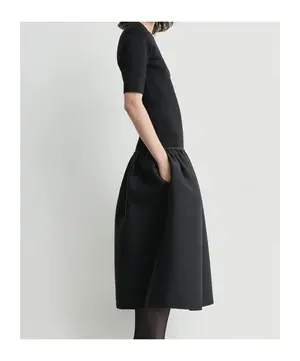 TOTEME Short Sleeve Gathered Detail Dress - Black