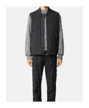 Stone Island Logo Patch Zipped Vest - Black