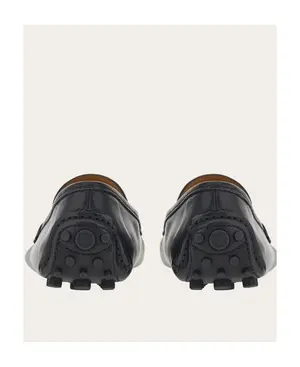 FERRAGAMO Logo Embossed Slip-on Loafers