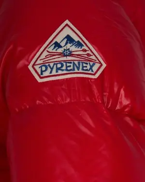 Pyrenex Long Sleeve Down Jacket With High Collar - Red