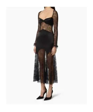 Nina Ricci Long Lace Dress With Sweetheart Neckline