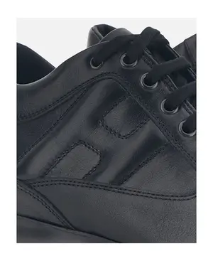 Hogan Round-toe Lace-up Sneakers