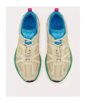 Valentino Garavani Vlogo Easyjog Lace-up Sneakers - Nude