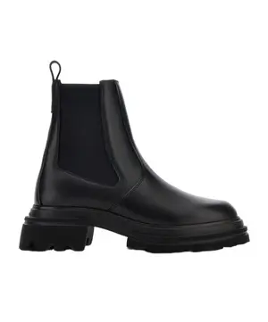 Hogan Round Toe Chelsea Ankle Boots With Serrated Sole