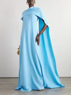 Oscar De La Renta Embellished Gown With Gem Neckline
