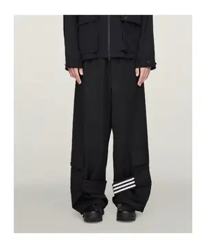 Y3 Cargo Trousers With Drawstring And Adjustable Straps