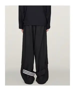 Y3 Cargo Trousers With Drawstring And Adjustable Straps