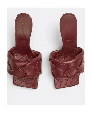 Bottega Veneta Lido Intrecciato Mule Sandals - Red