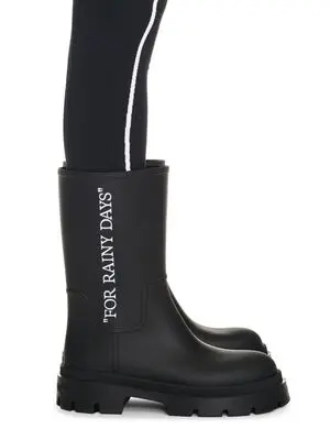 Off-White Printed Round Toe Boots
