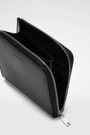 JIL SANDER Logo Embossed Zipped Cardholder - Black
