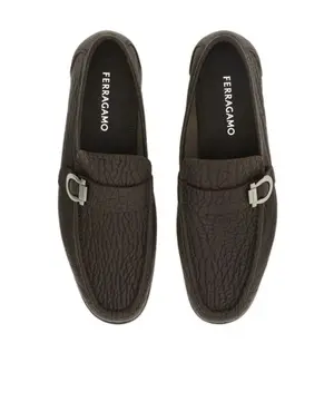 FERRAGAMO Gancini Loafers - Black