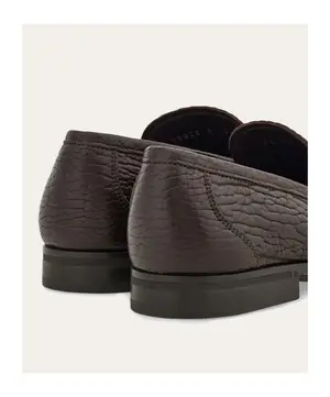 FERRAGAMO Gancini Loafers - Black