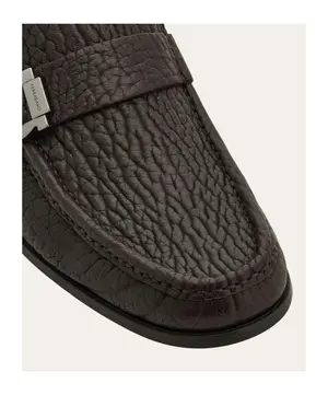 FERRAGAMO Gancini Loafers - Black