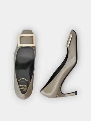 ROGER VIVIER Trompette Buckle Pumps - Beige