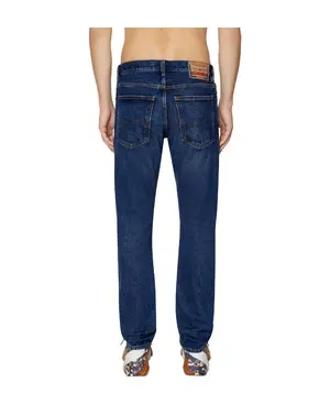 DIESEL® 1995 D-sark Straight Jeans
