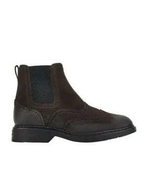 Hogan Round-toe Suede Chelsea Boots With Wingtip Detailing