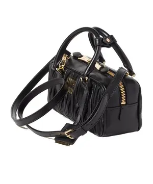 Miu Miu Matelassé Zipped Handbag - Black