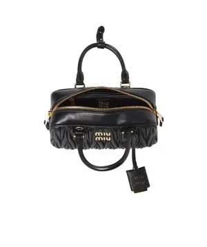 Miu Miu Matelassé Zipped Handbag - Black